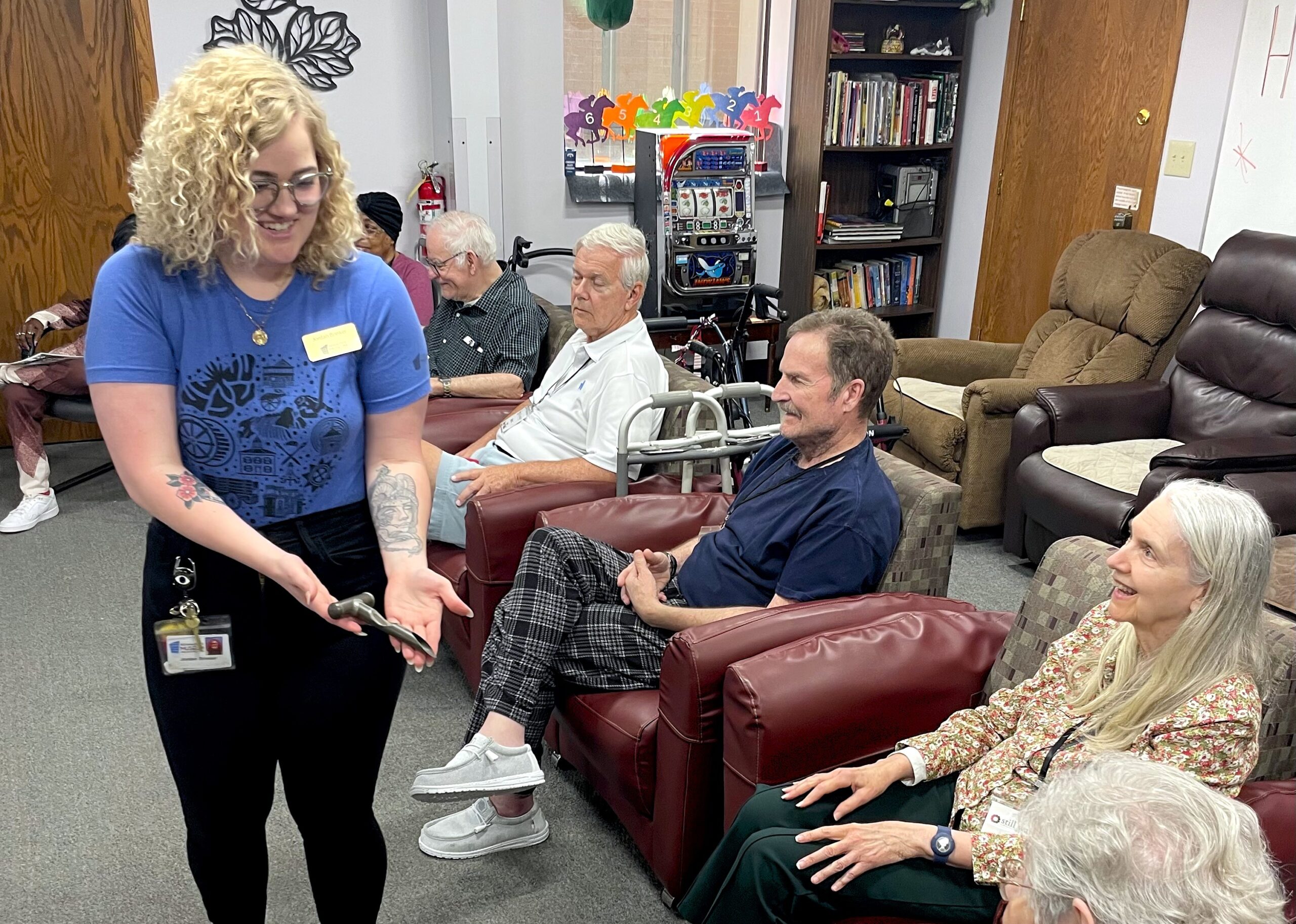 Bringing Art, History, and Memories to People with Dementia - Arts Midwest